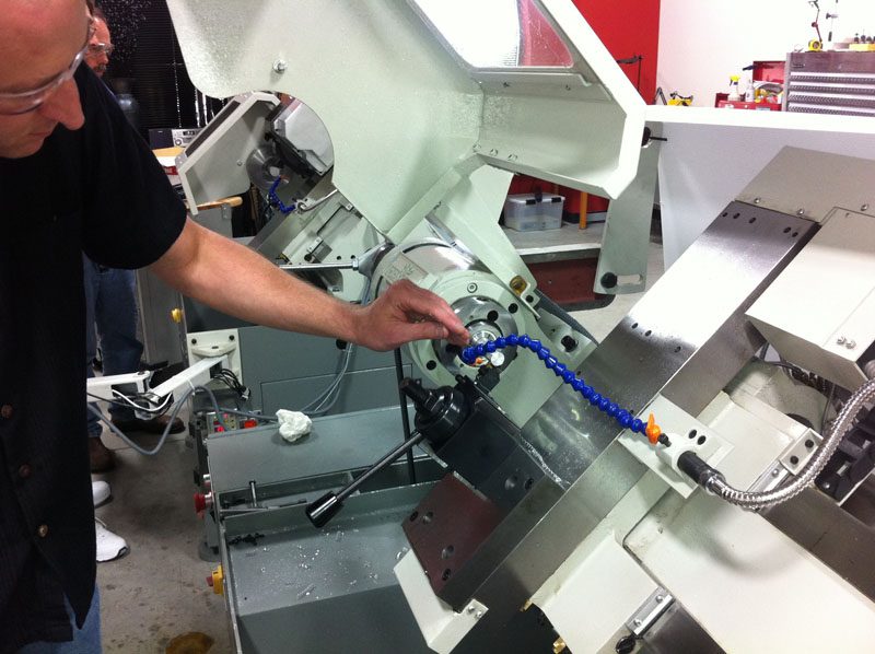 Tool Centerline Tolerances for Turning: Expert Techniques